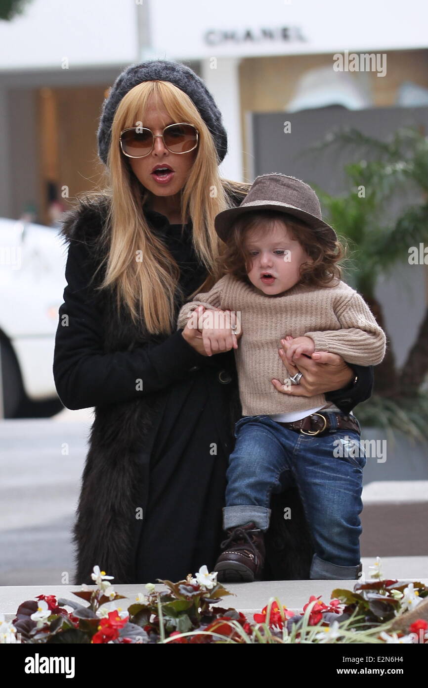 Rachel Zoe out shopping with her son Skyler at Kitson Featuring: Rachel ...