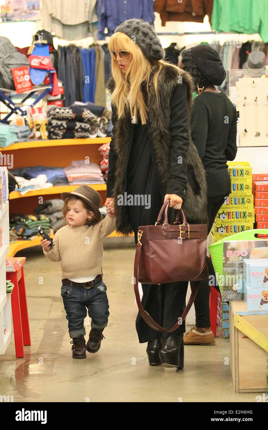Rachel Zoe out shopping with her son Skyler at Kitson Featuring: Rachel ...