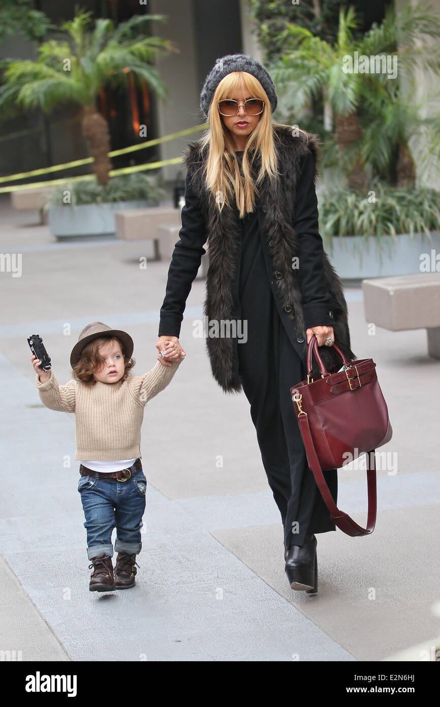 Rachel Zoe out shopping with her son Skyler at Kitson Featuring: Rachel ...