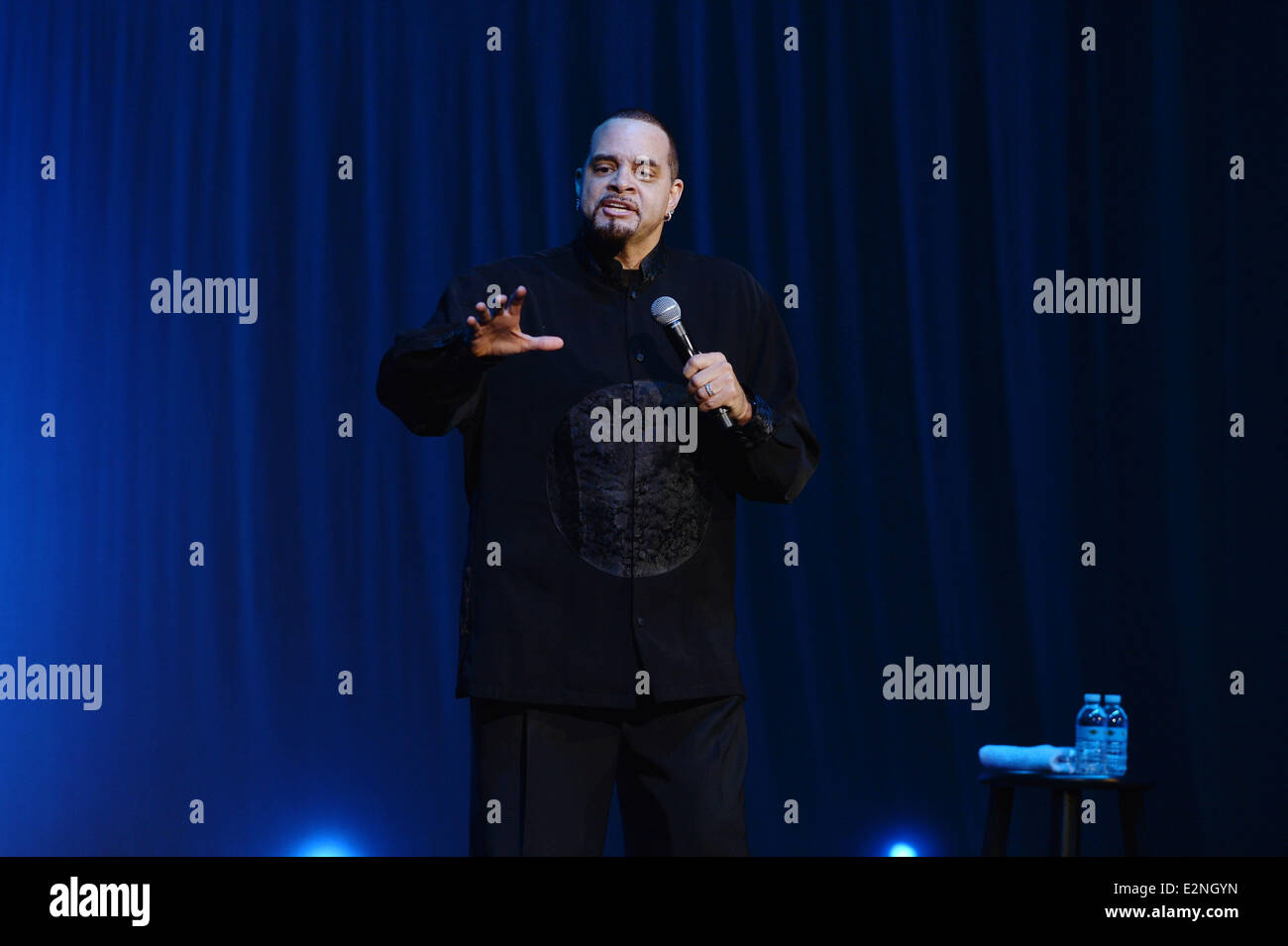 Comedian performs at the Seminole Hard Rock Hotel & Casinos' Hard Rock ...