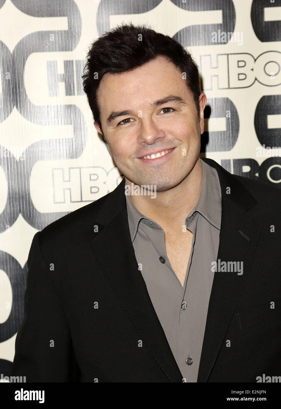 Seth Macfarlane Emilia Clarke Golden Globes