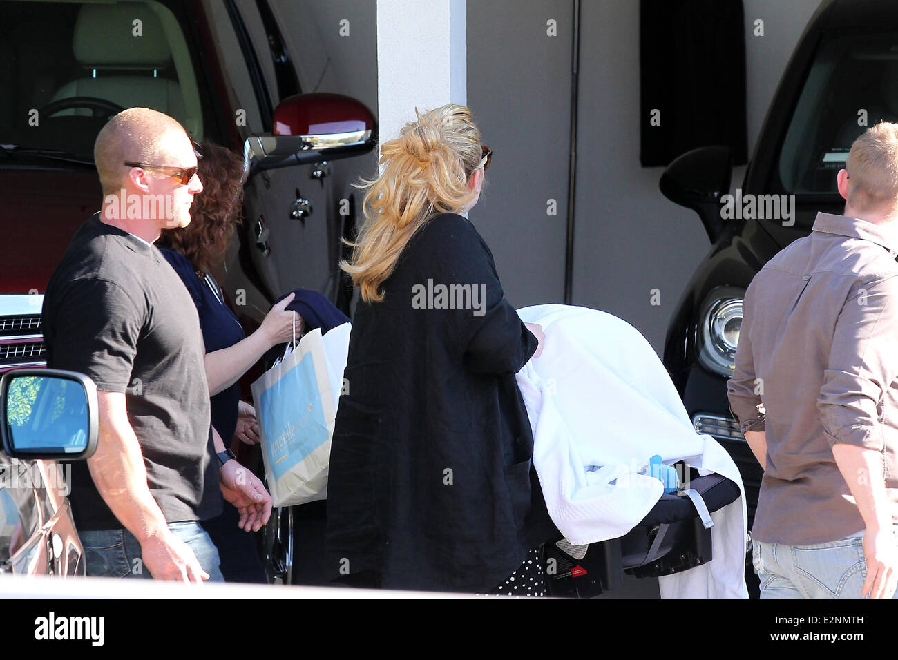 Adele aka Adele Adkins and her son arrives to a private residence in ...
