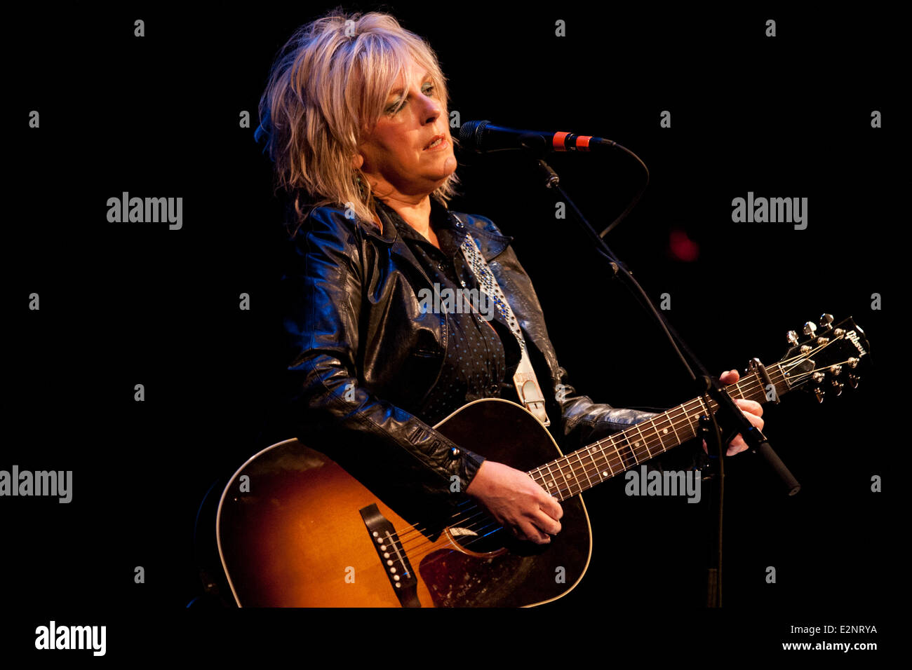 Lucinda williams hi-res stock photography and images - Alamy