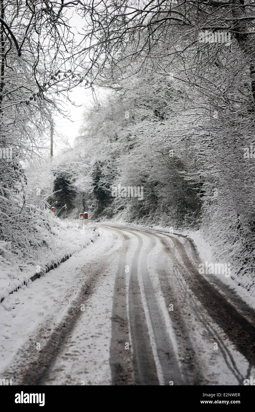 Pictured london airport heathrow hi-res stock photography and images ...