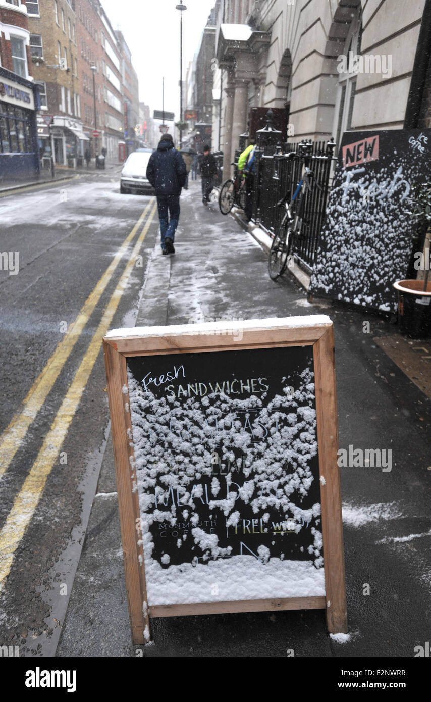 Snow scenes in London Featuring: General Views Where: London, United ...