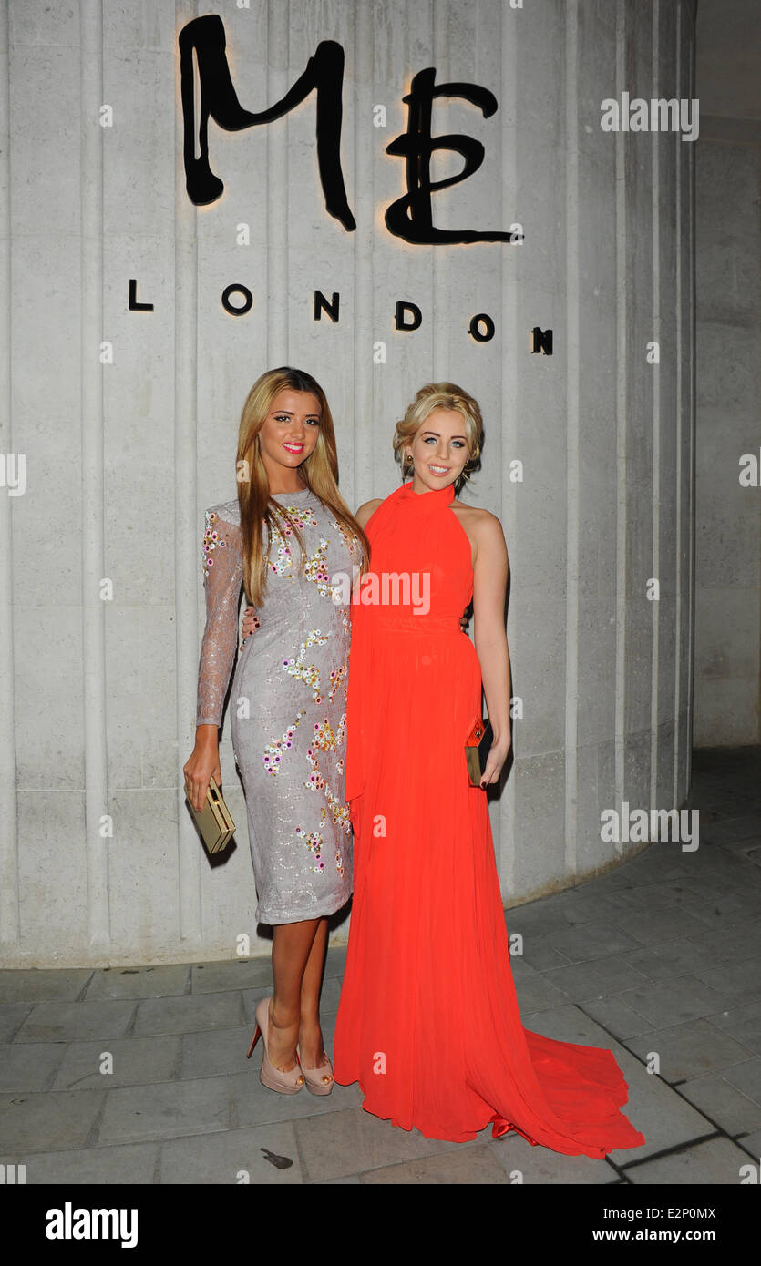 Lydia Rose Bright celebrates her 22nd birthday with her mother and ...