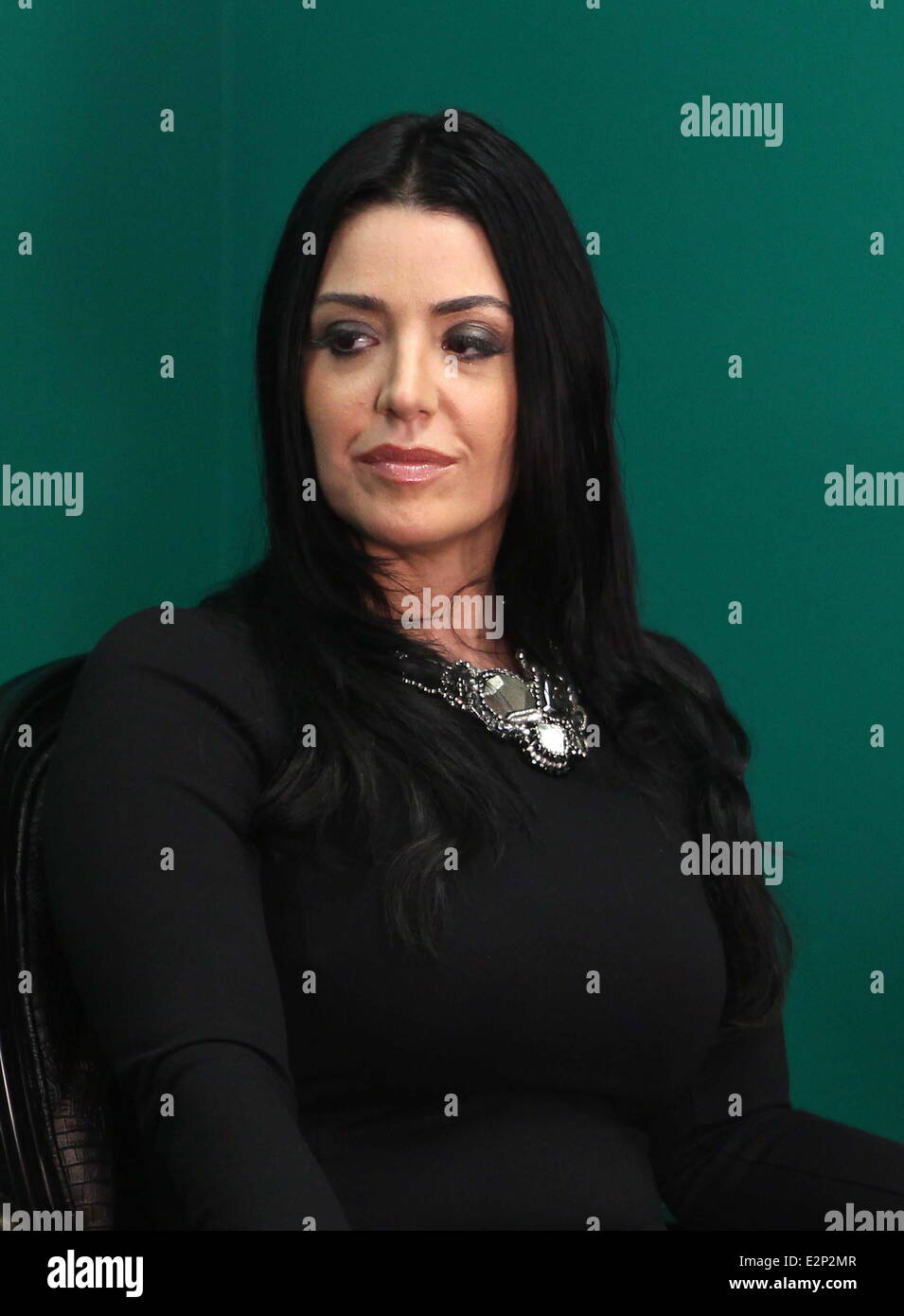 'Mob Wives' Karen Gravano and Ramona Rizzo on the set of Hollyscoop ...