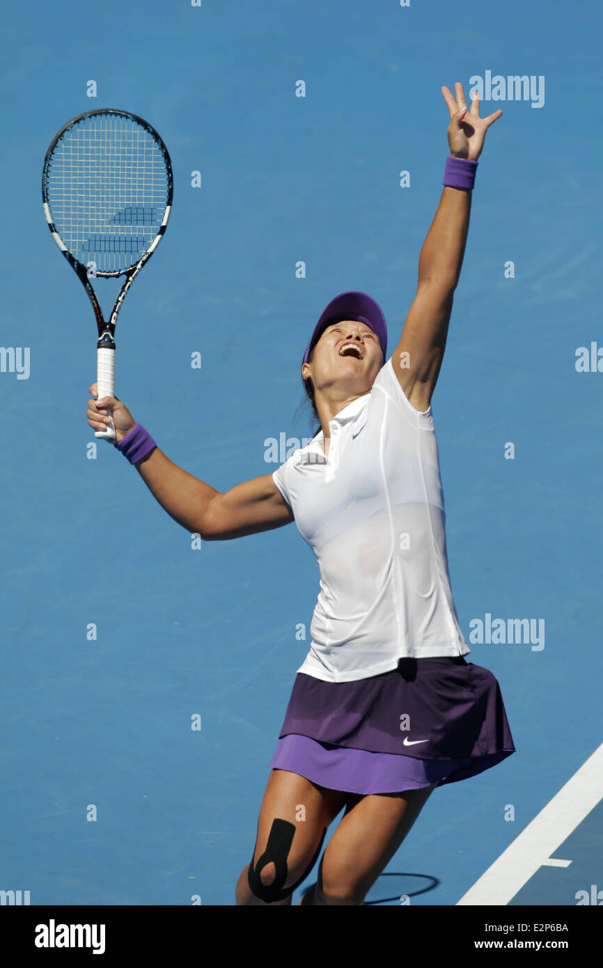 Maria sharapova hard court tennis hi-res stock photography and images ...