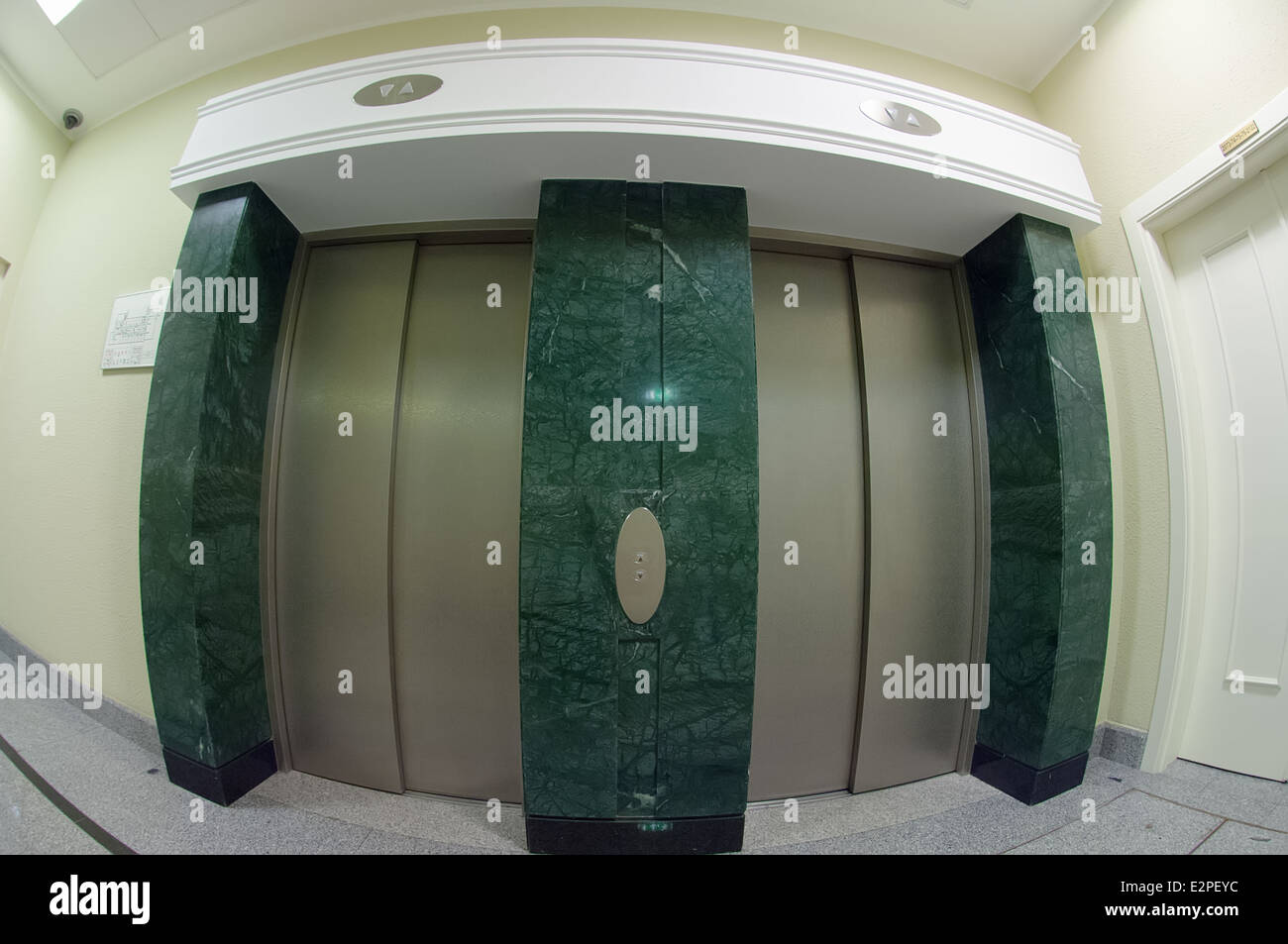 Two elevator doors hi-res stock photography and images - Alamy