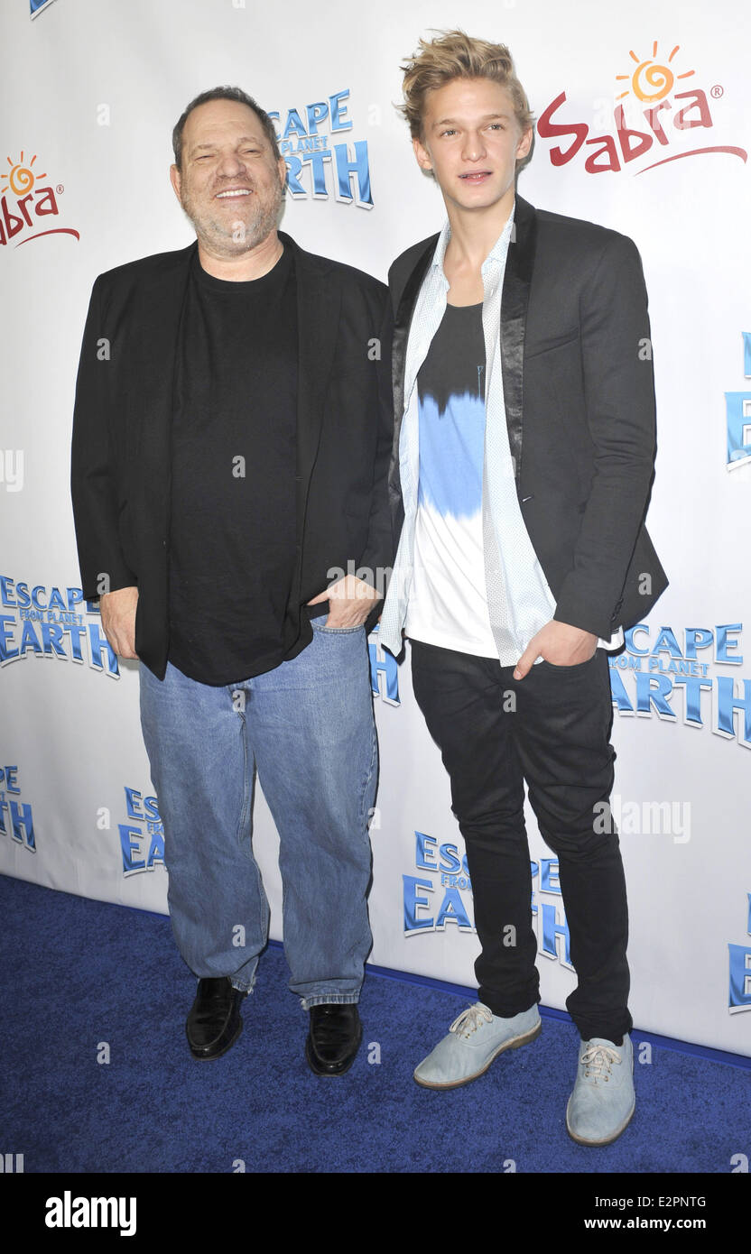 Los Angeles premiere of 'Escape From Planet Earth' held at Mann's ...