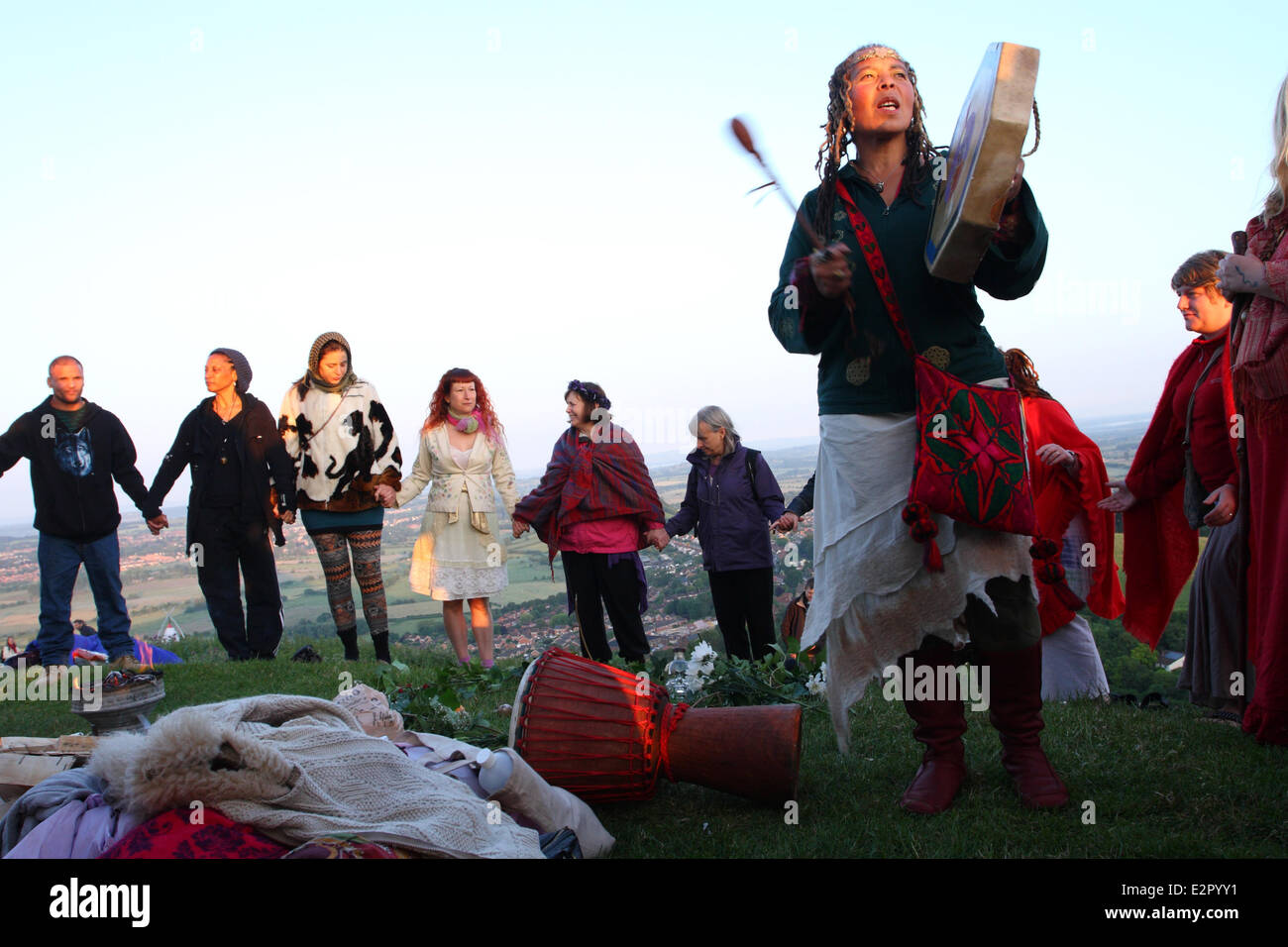 Sunrise pagan gathering hi-res stock photography and images - Alamy