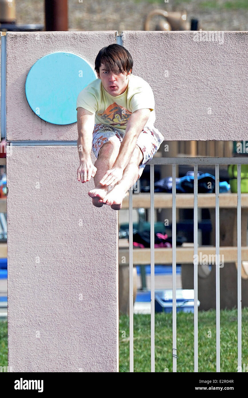 Celebrities practice their dives for the upcoming ABC show 'Splash ...