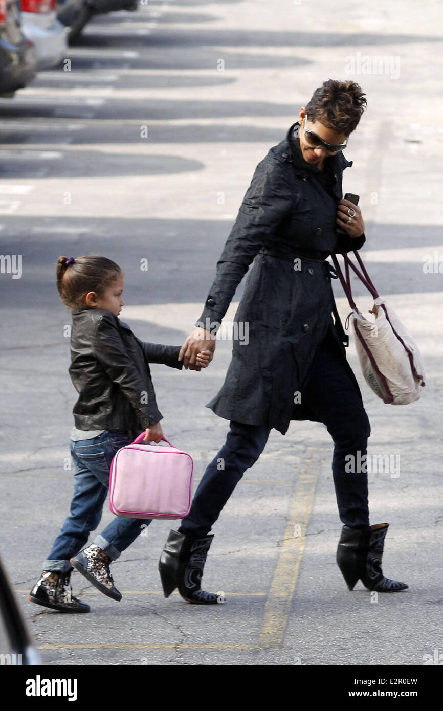 Halle Berry takes her daughter Nahla Aubry to school Featuring: Halle ...