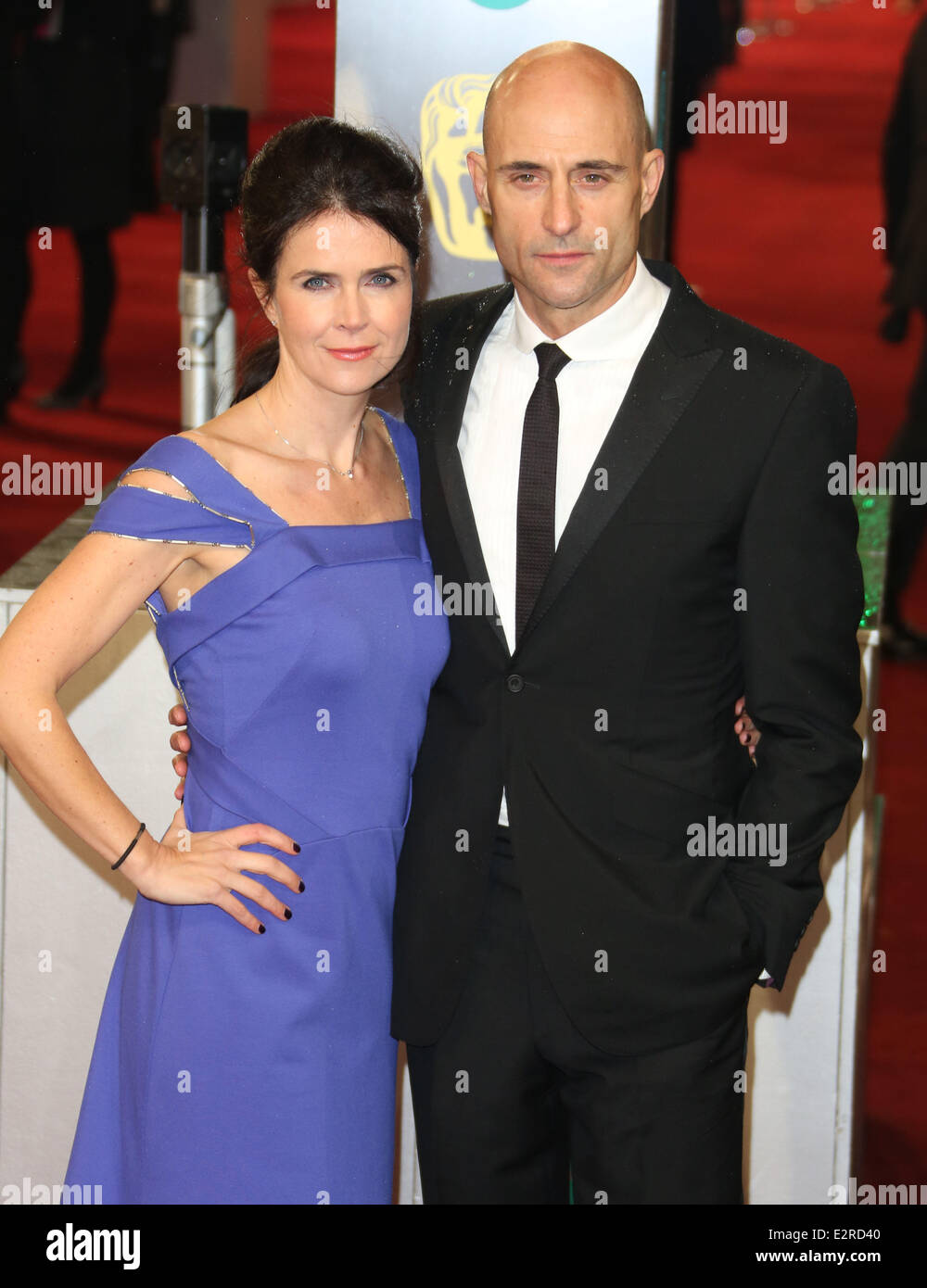 Mark strong and wife hi-res stock photography and images - Alamy