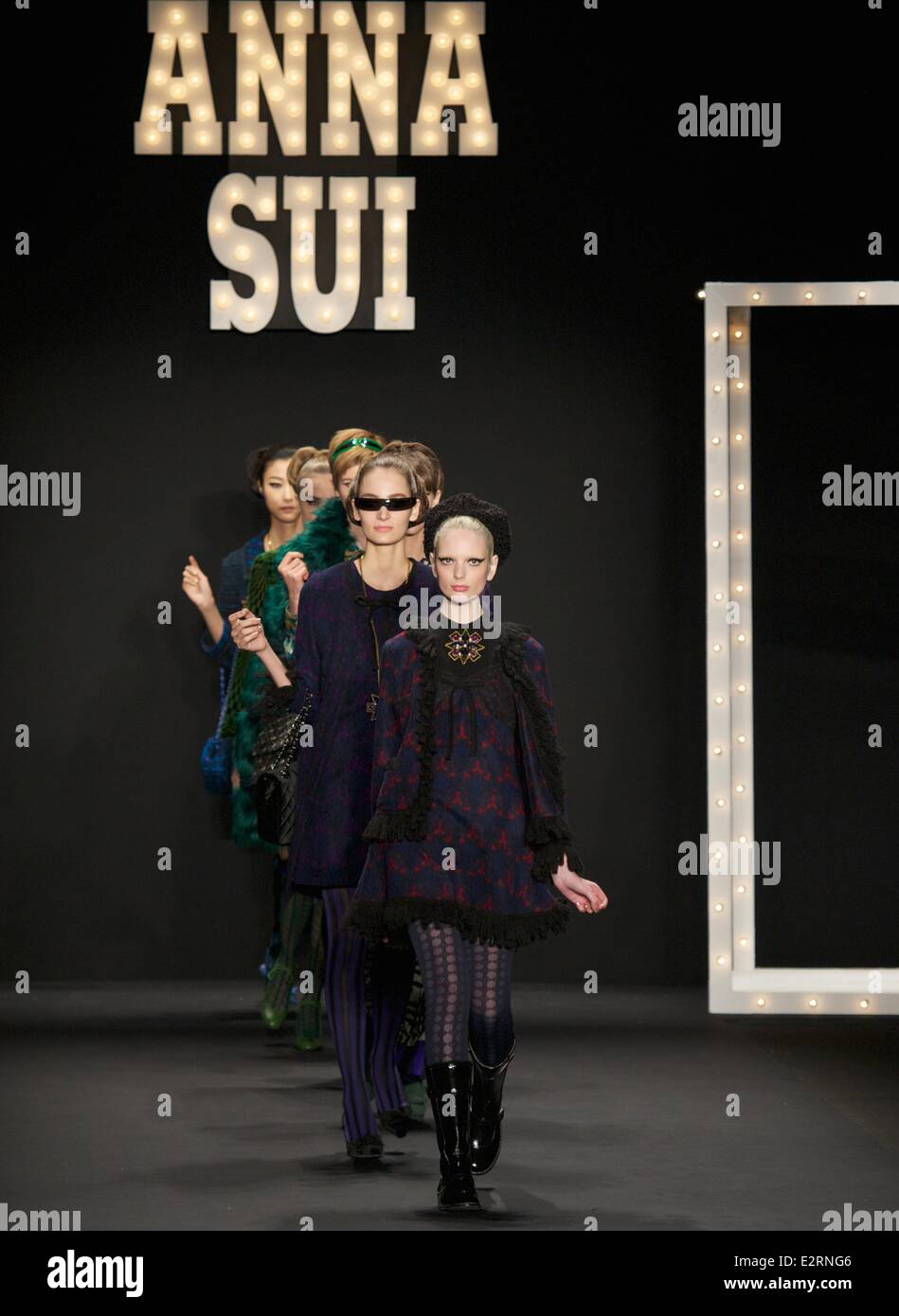 Mercedes-Benz New York Fashion Week Autumn/Winter 2013 - Anna Sui ...