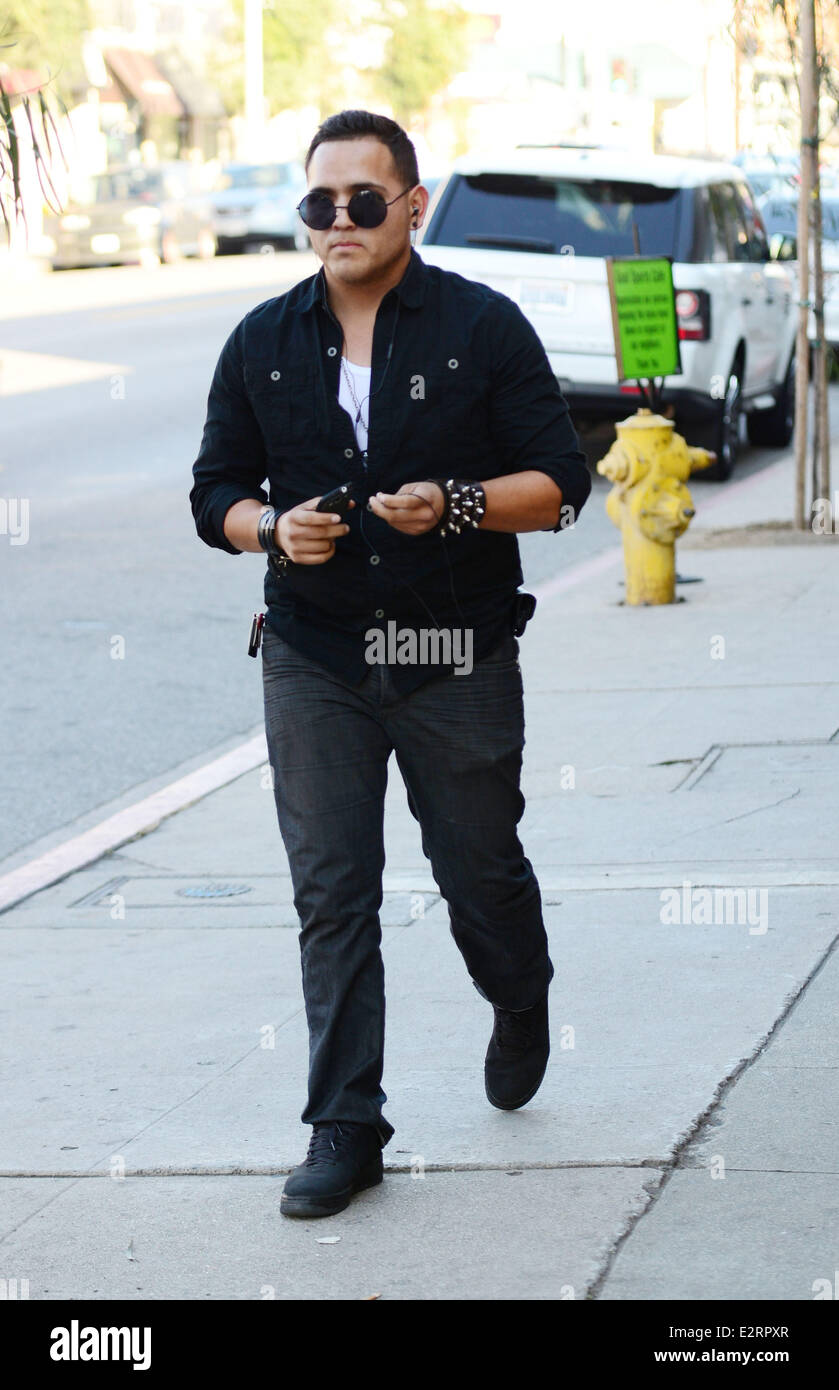 Chris RockStar heads to Jones On Third for lunch in Los Angeles ...