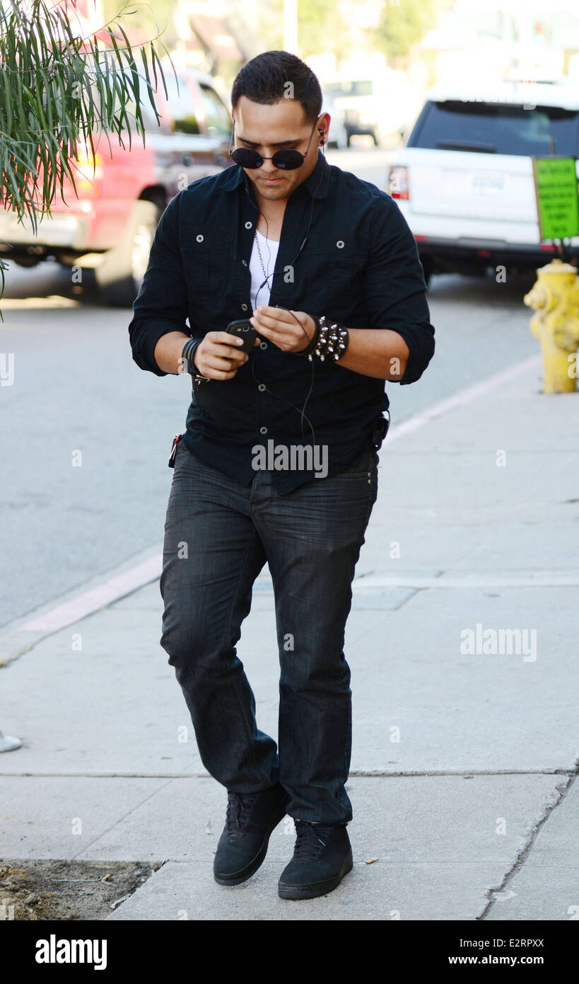 Chris RockStar heads to Jones On Third for lunch in Los Angeles ...