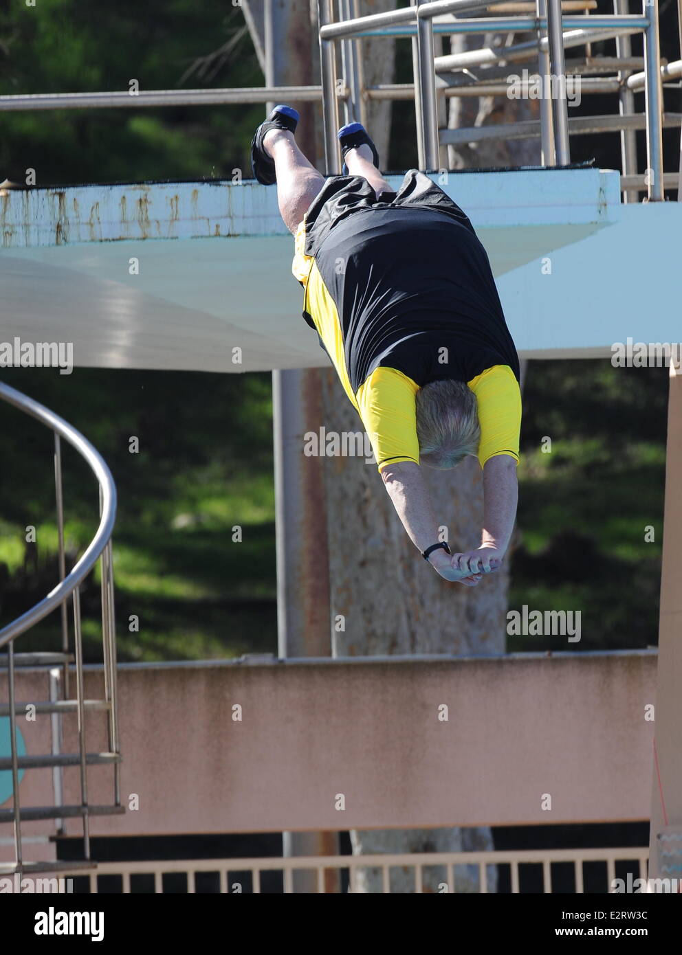 Celebrities practice their dives for the upcoming ABC show 'Splash ...