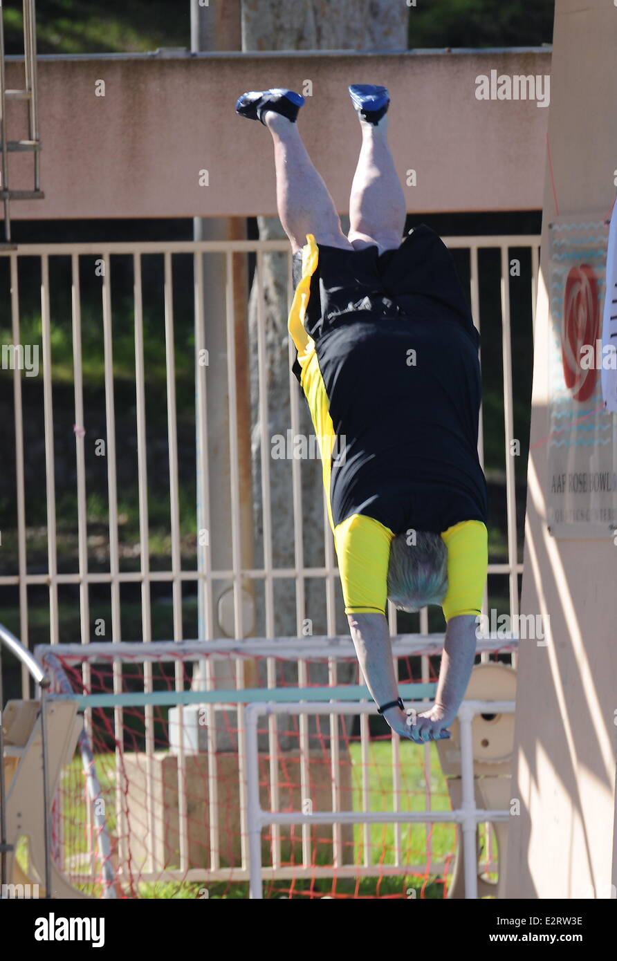 Celebrities practice their dives for the upcoming ABC show 'Splash ...