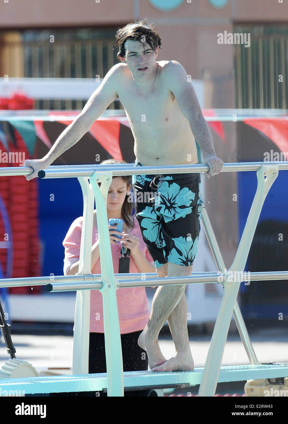 Celebrities practice their dives for the upcoming ABC show 'Splash ...