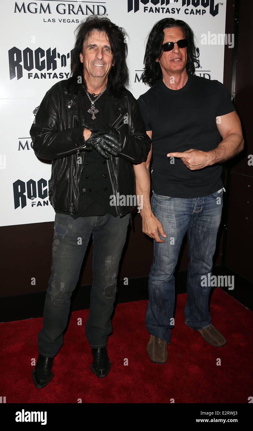 Alice Cooper attends a photocall at February's Rock 'n' Roll Fantasy ...