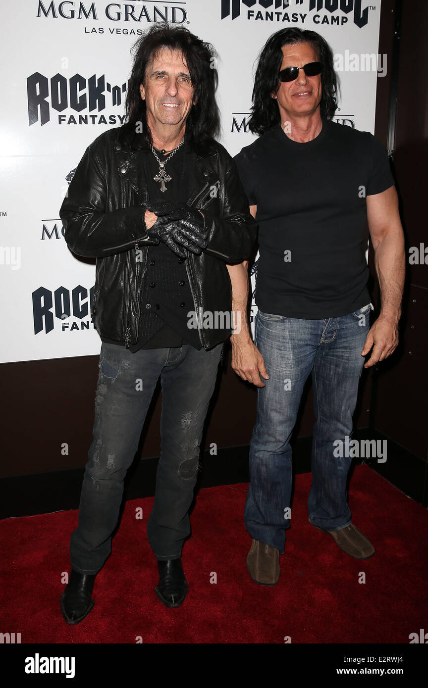 Alice Cooper attends a photocall at February's Rock 'n' Roll Fantasy ...