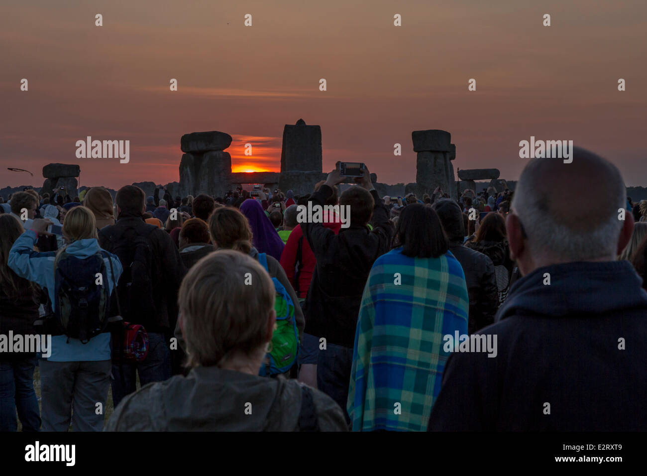 Salisbury Plain, Wiltshire, UK. 21st June, 2014. Summer solstice ...