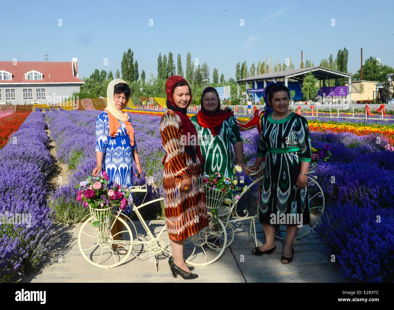 Ili, China's Xinjiang Uygur Autonomous Region. 21st June, 2014. Local ...