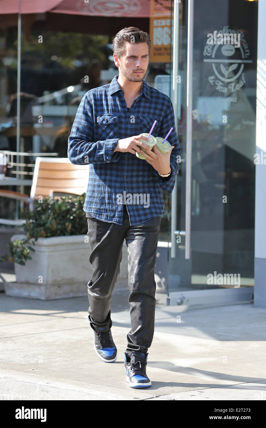 Kourtney Kardashian, Scott Disick and their daugher, Penelope, get ...