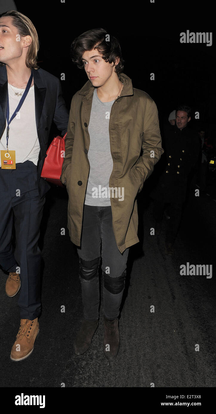 Harry Styles heads to the Shepherds Bush Empire to watch Muse perform ...