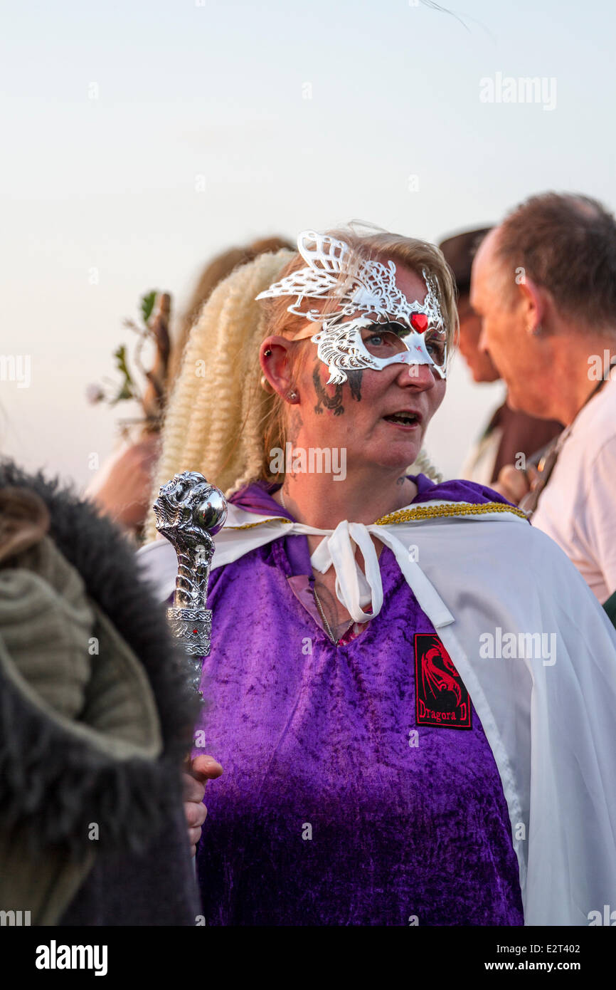 Salisbury Plain, Wiltshire, UK. 21st June, 2014. Summer solstice ...