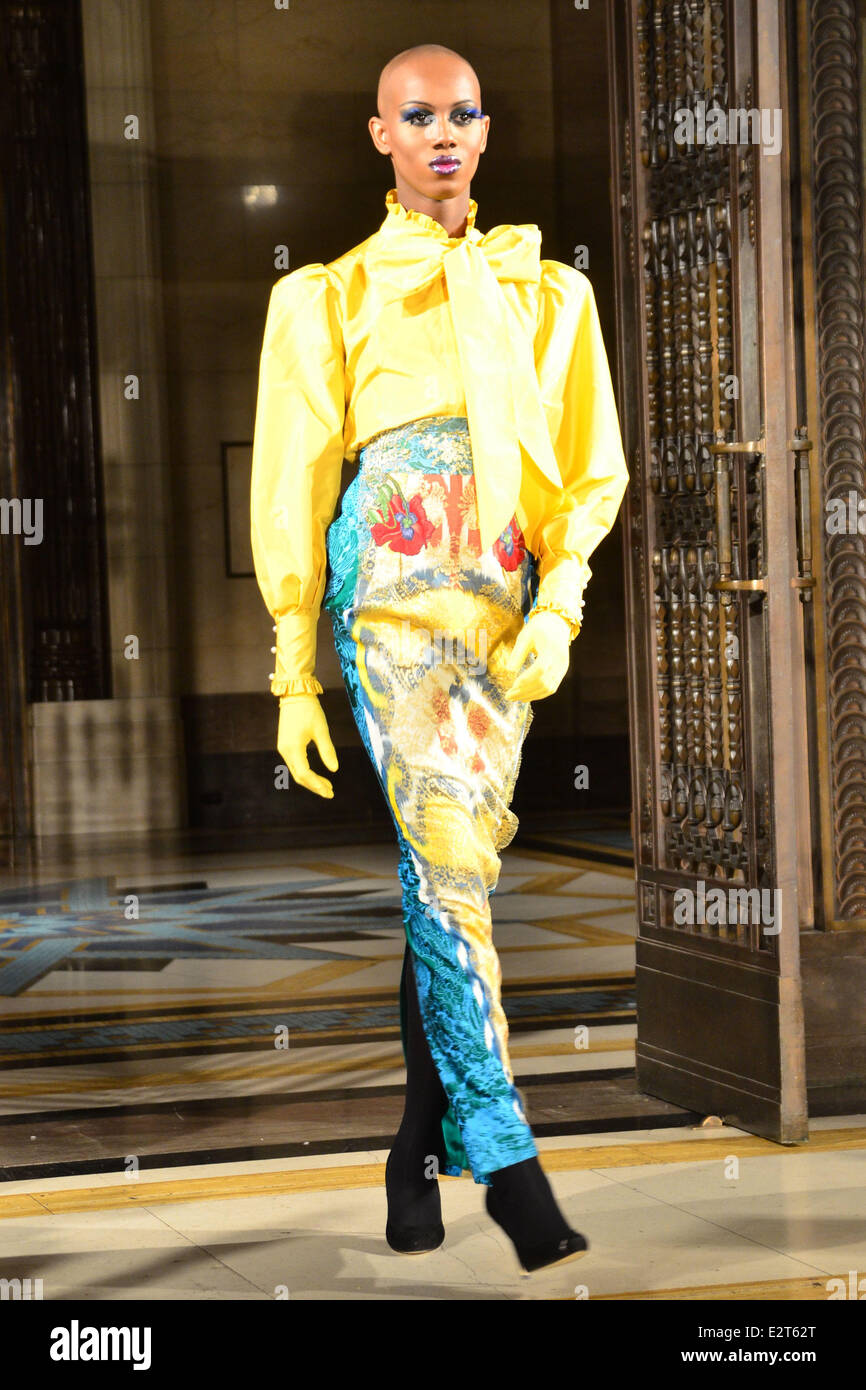 London Fashion Week - Autumn/Winter 2013 - Ziad Ghanem - Catwalk ...