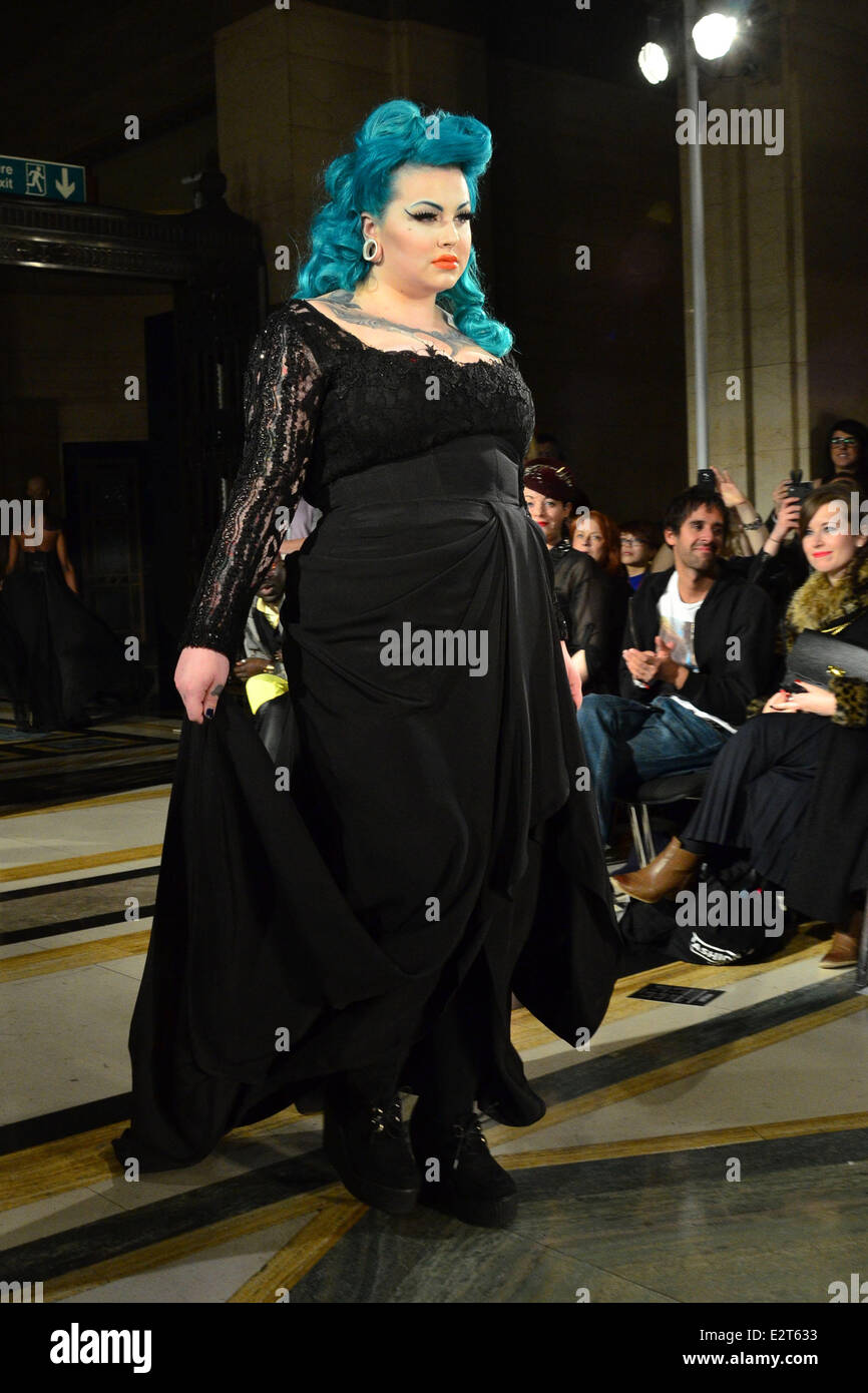 London Fashion Week - Autumn/Winter 2013 - Ziad Ghanem - Catwalk ...