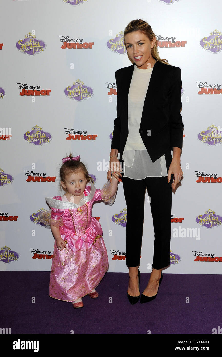 Sophia the first disney hi-res stock photography and images - Alamy