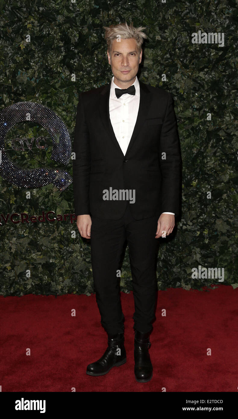 QVC Red Carpet Style at Four Seasons Hotel - Arrivals Featuring ...