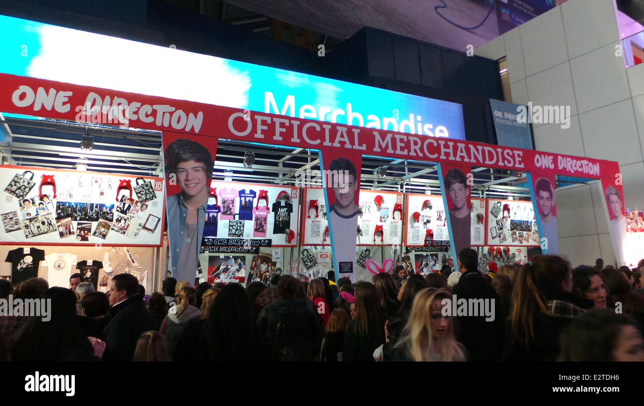 One Direction kick off their Take Me Home World Tour at London's O2 ...