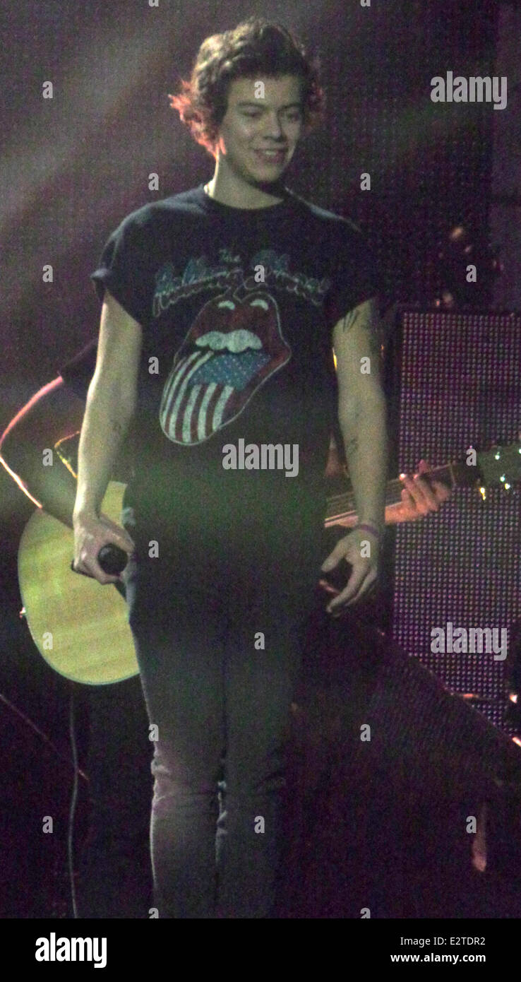 One Direction kick off their Take Me Home World Tour at London's O2 ...