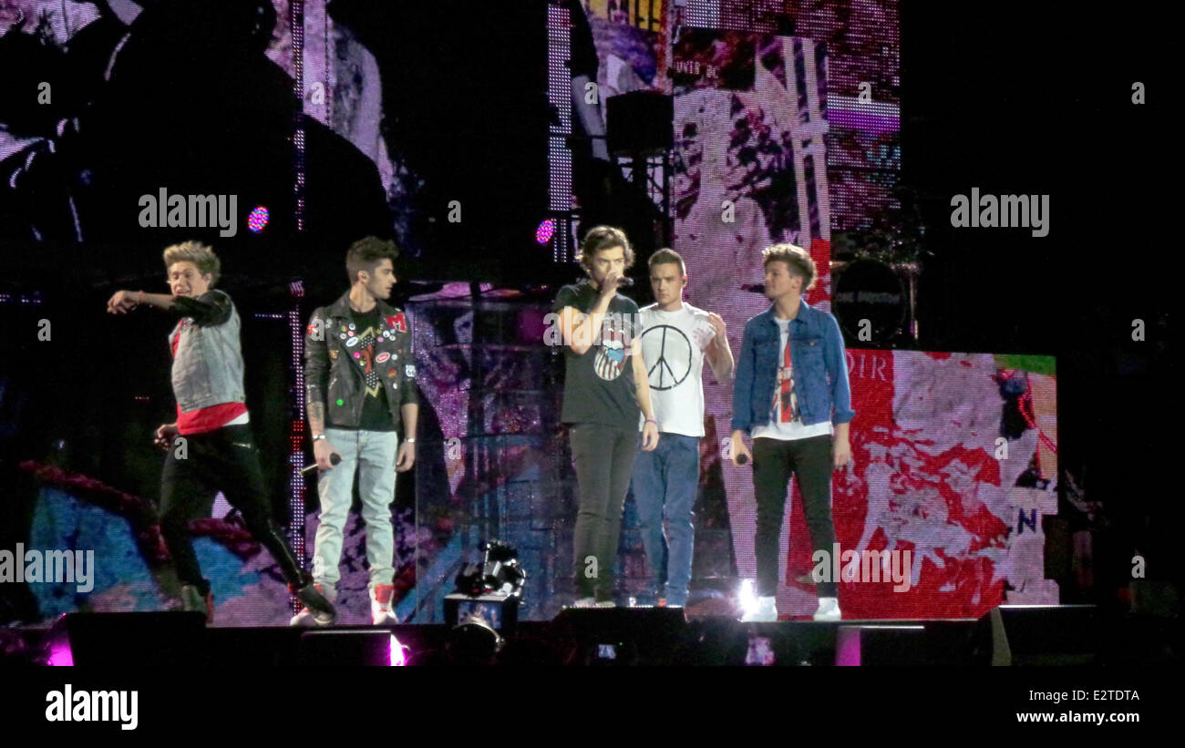 One Direction kick off their Take Me Home World Tour at London's O2 ...