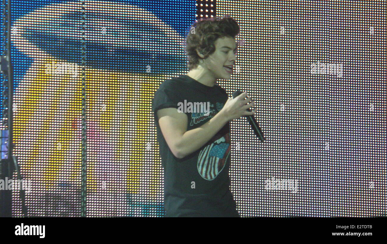 One Direction kick off their Take Me Home World Tour at London's O2 ...