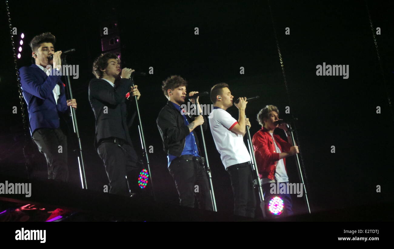 One Direction kick off their Take Me Home World Tour at London's O2 ...