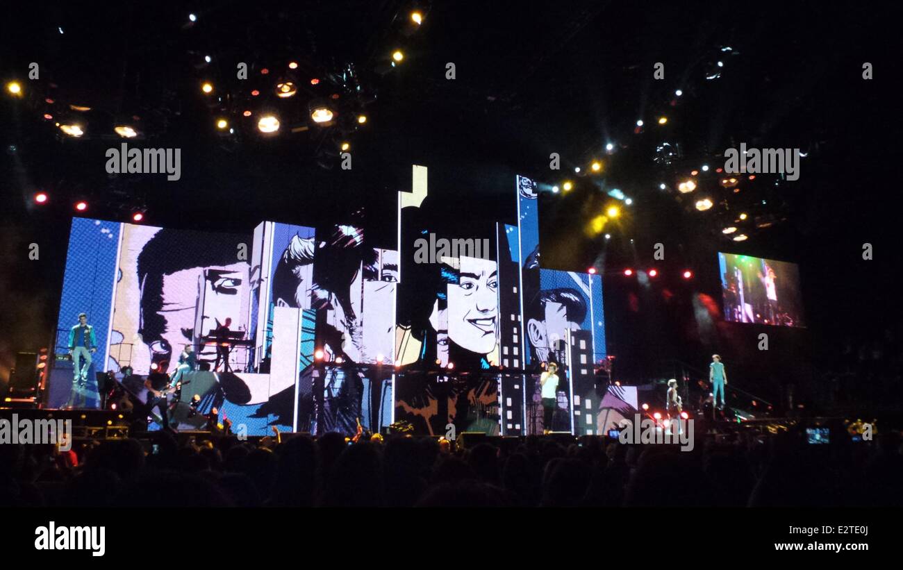 One Direction kick off their Take Me Home World Tour at London's O2 ...