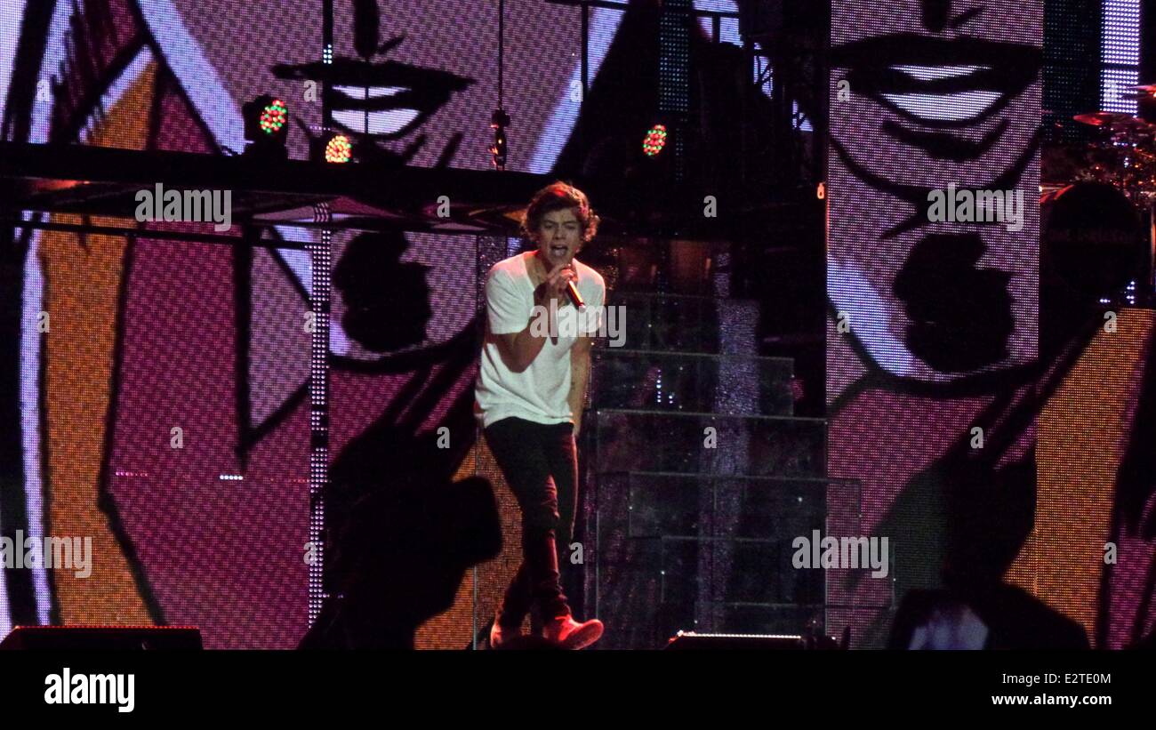 One Direction kick off their Take Me Home World Tour at London's O2 ...