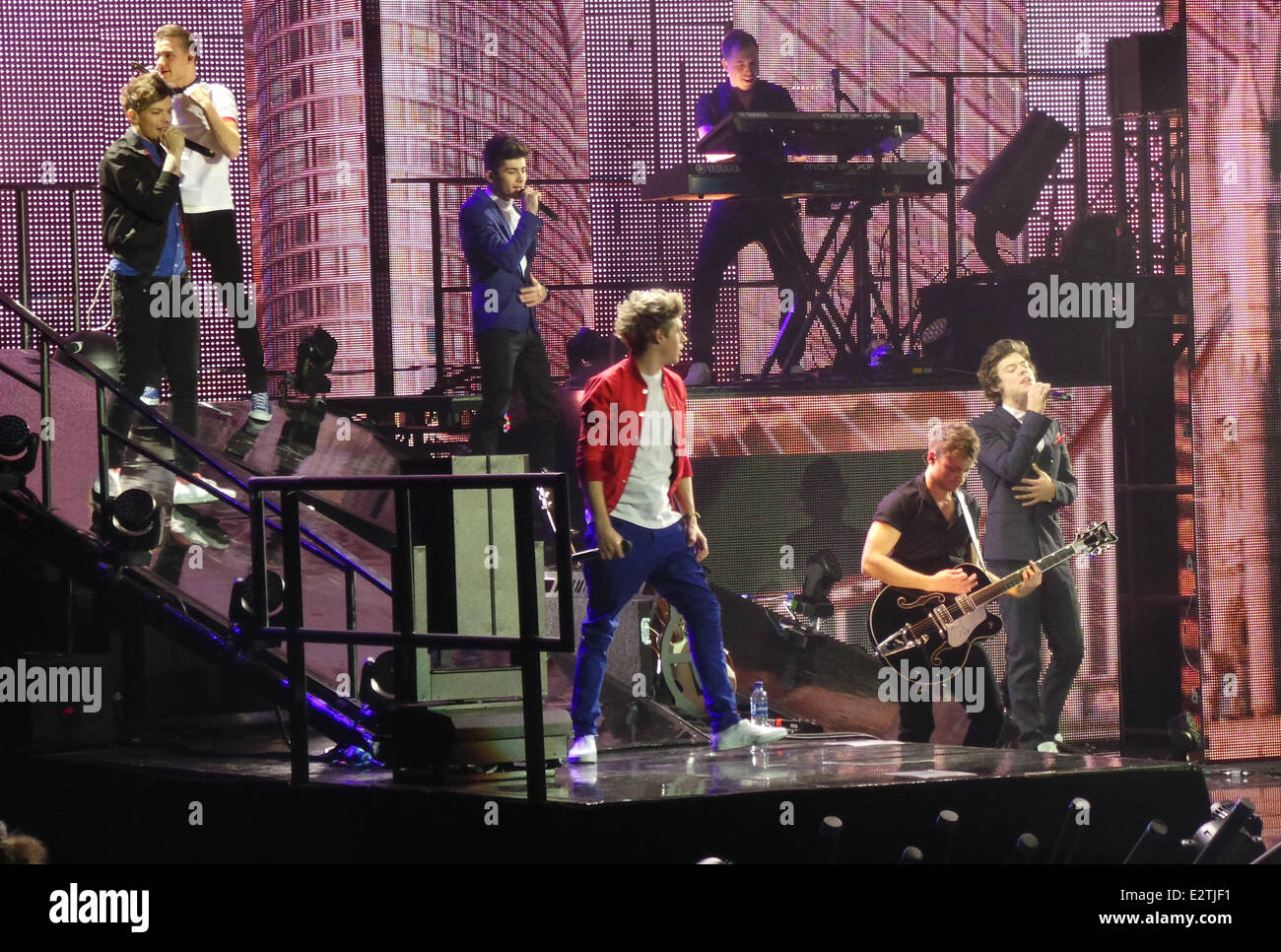 One Direction Take Me Home Tour Hq