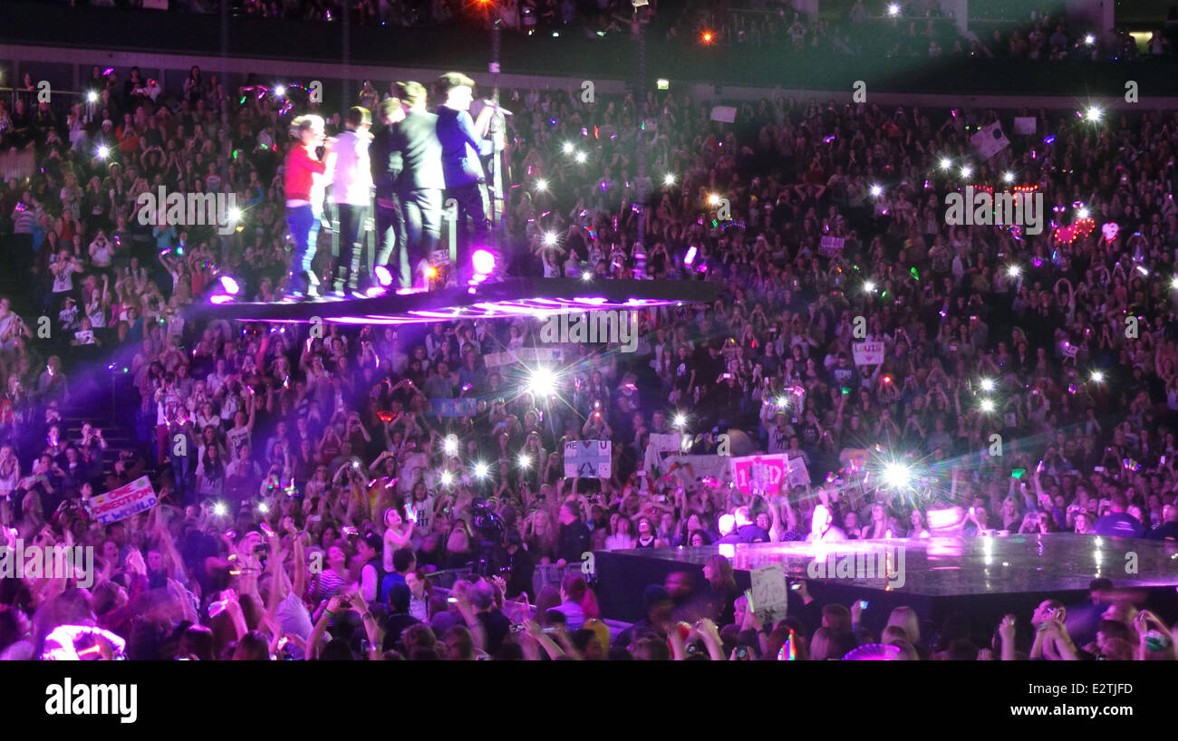 One Direction performing during the second night of their Take Me Home ...