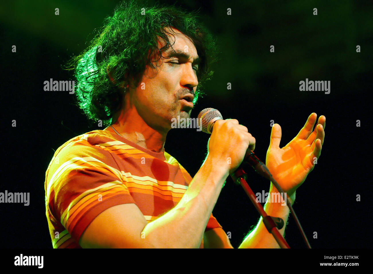 Steve Rogers, son of Paul Rogers (Free/Bad Company) performing at The ...