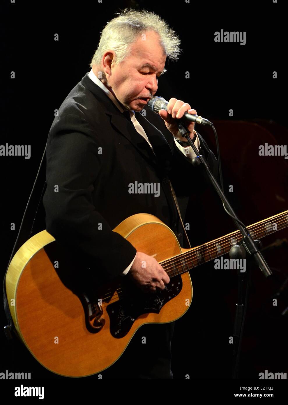 American Country Singer John Prine performs at Vicar Street Featuring ...