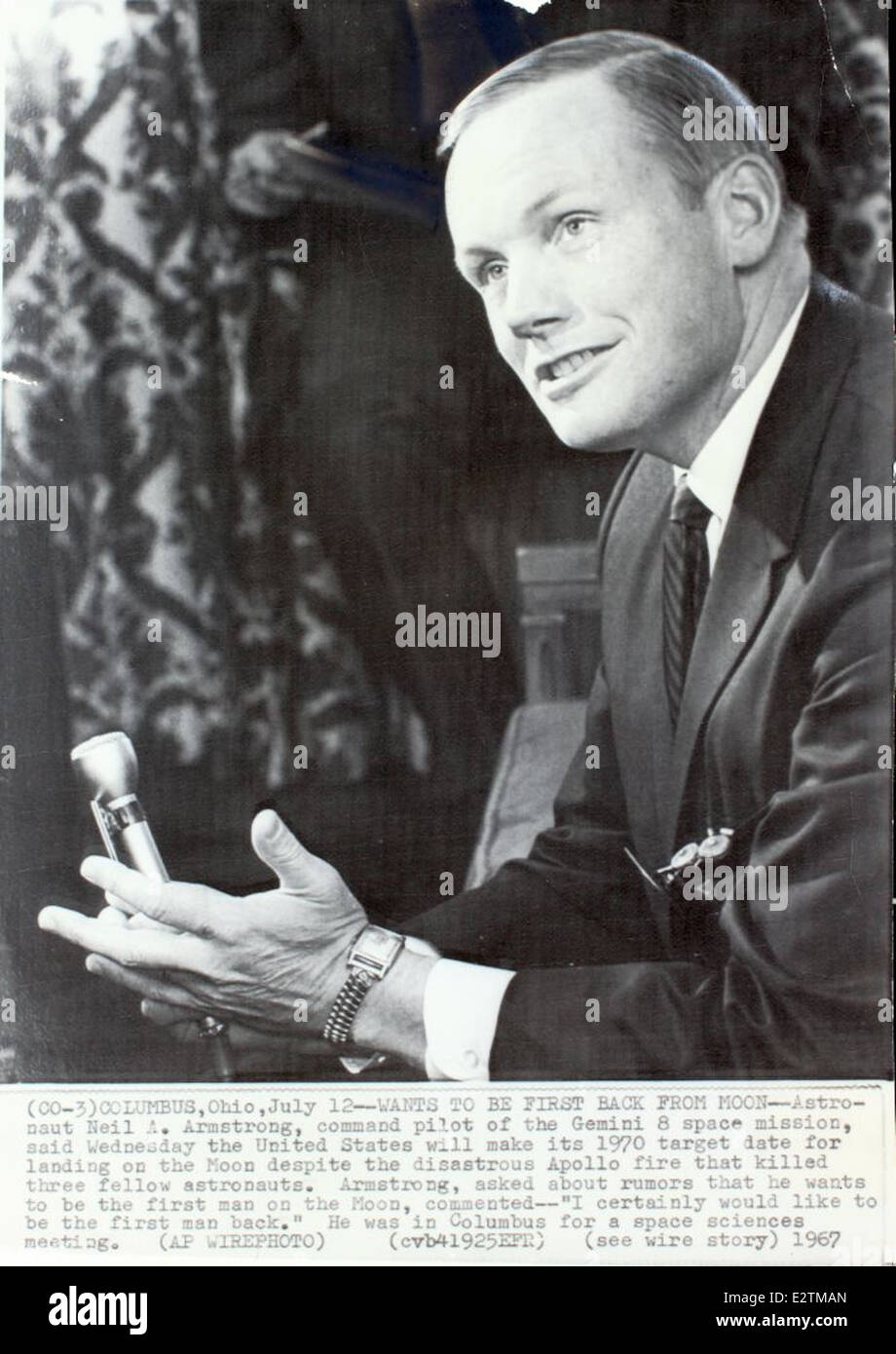 Neil armstrong first person hi-res stock photography and images - Alamy