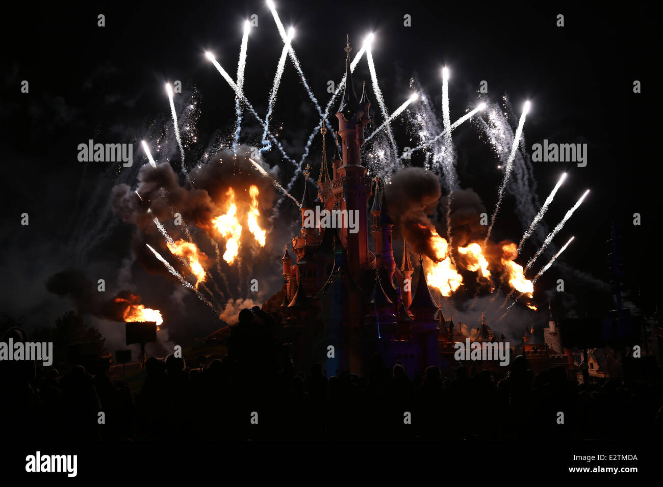 Disney Dreams fireworks display at Euro Disney Featuring: Cinderella ...