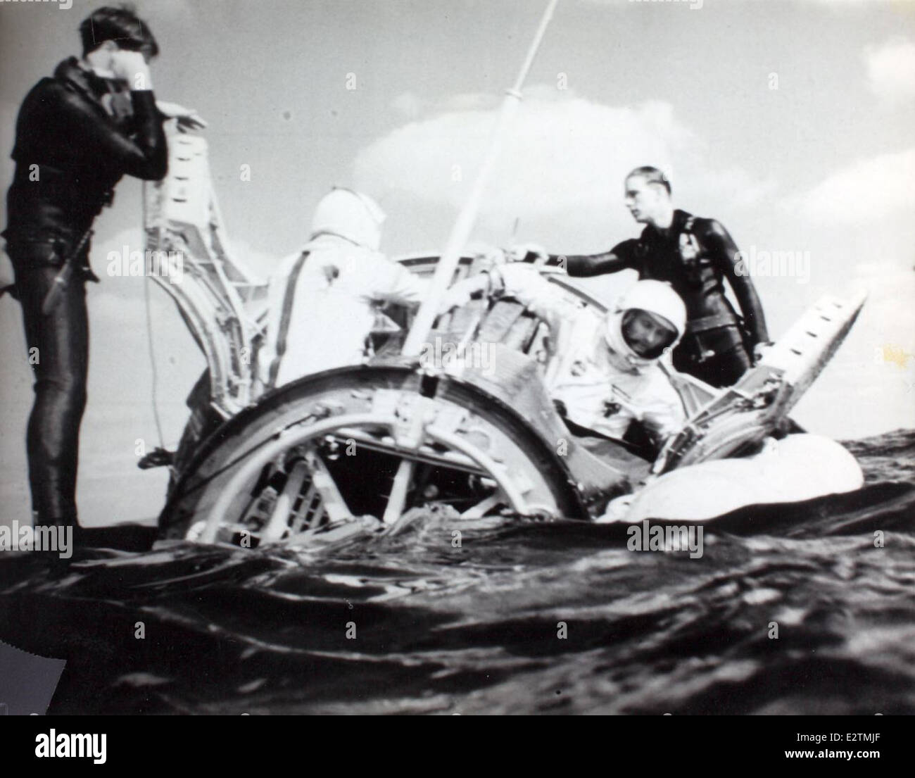 This image shows the recovery of a Gemini spacecraft after its mission ...