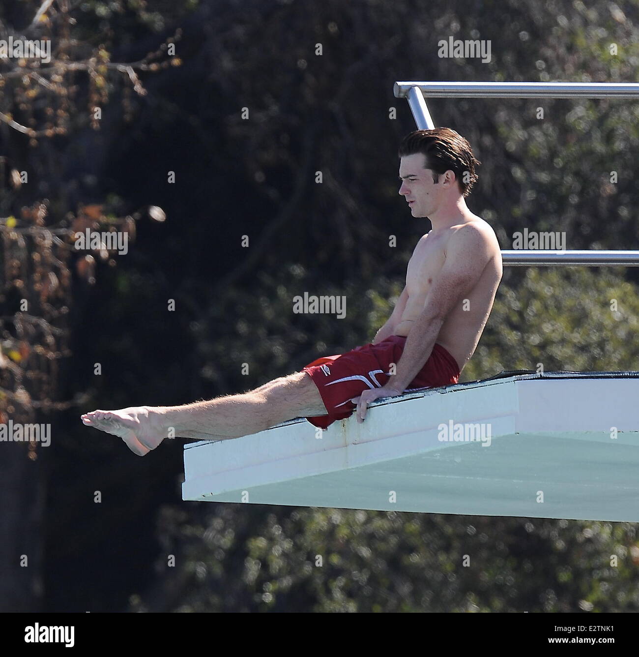 Celebrities practice their dives for the upcoming ABC show 'Splash ...